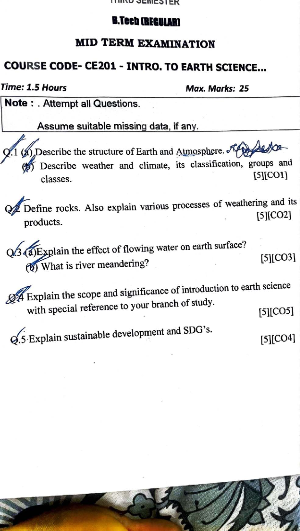 Adobe Scan 22 Sep 2025 - pyq - In1nu,->IVIC It,t( I 111111111 MID TERM EXAMINATION COURSE CODE ...
