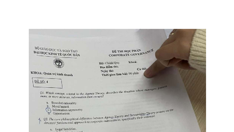 DAI BO GIÁO DUC VÀ DÀO HQC KINH TÉ QUÓC TAO DÂN: Corporate Governance ...