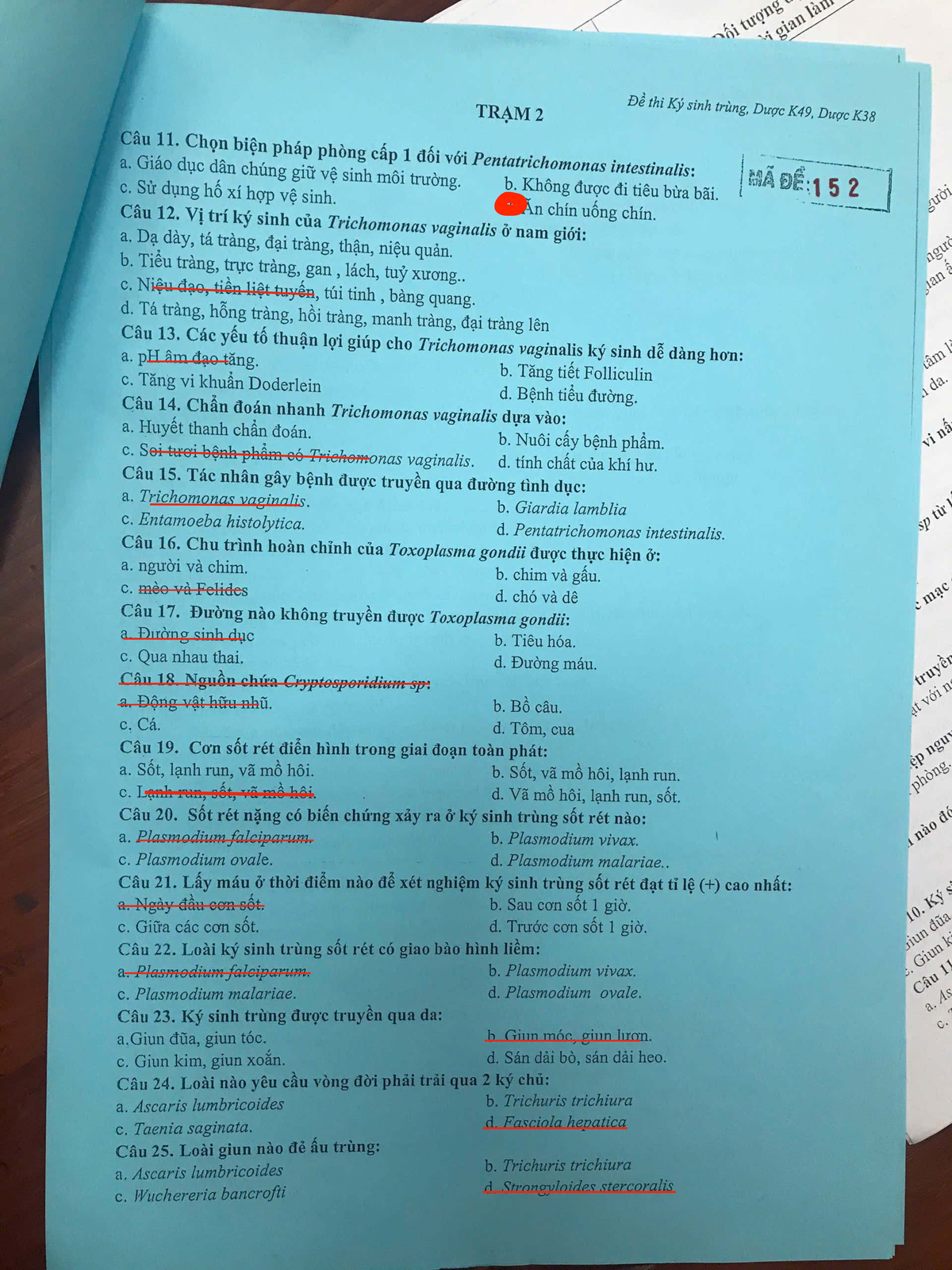 Đề thi KST 31:3:2025 - tét - TRAM 2 De thi Ky sinh trung, Duge K49, Dugc K38 Câu 11. Chon bien ...