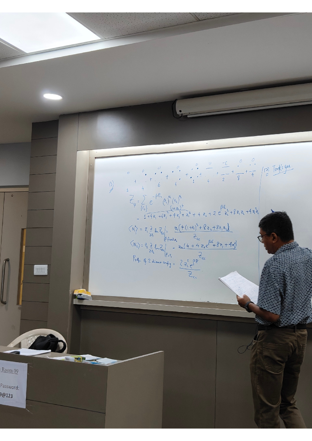 Stat Mech tutorial 3 part-6 - 2 Towks gas. 1 Z4 BE, Bfixed,1, Prop of 2 ...