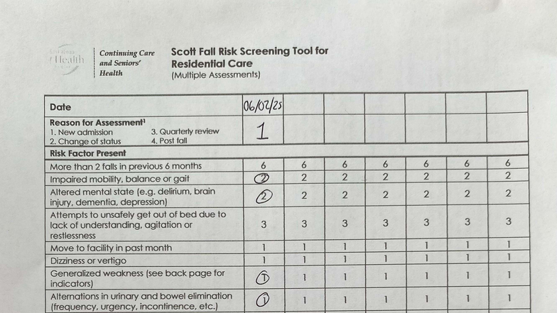 Scott Fall Risk Screening Tool for Clinical Setting (1551) - Studocu